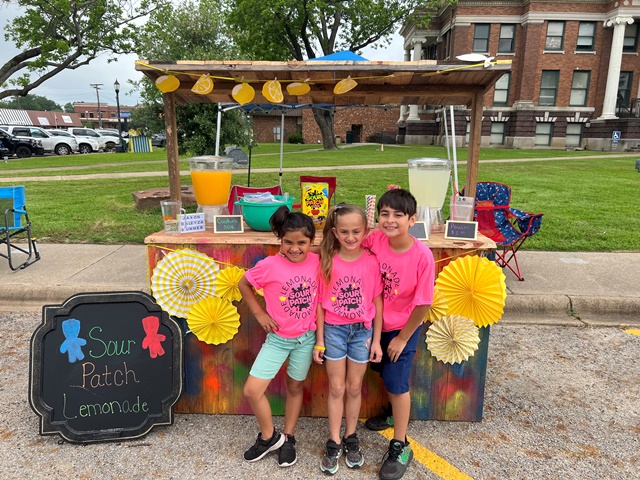 Creative Lemonade Stand Ideas for Kids to Foster their Entrepreneurial Spirit | Lemonade Day